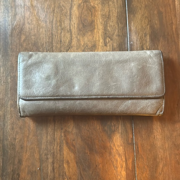 HOBO | Bags | Hobo Trifold Sadie Wallet | Poshmark